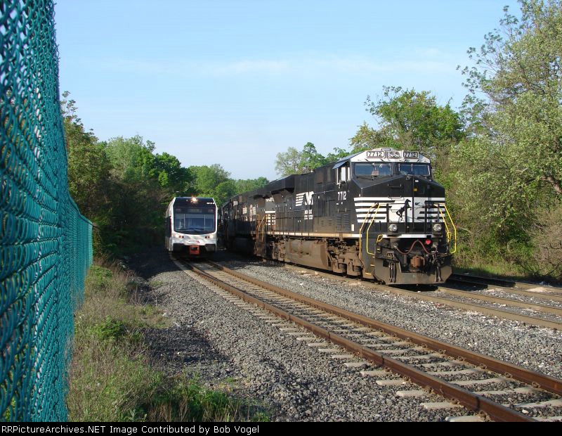 NJT 3513 and NS 7712